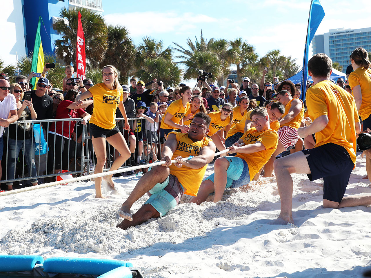 2017-18 Outback Bowl Beach Day
